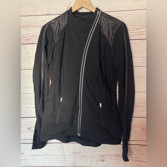 lululemon athletica | Jackets & Coats | Lululemon Run Track Time Jacket ...